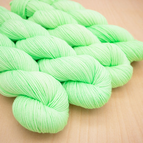 Bright Mint | Hand Dyed Neon Yarn